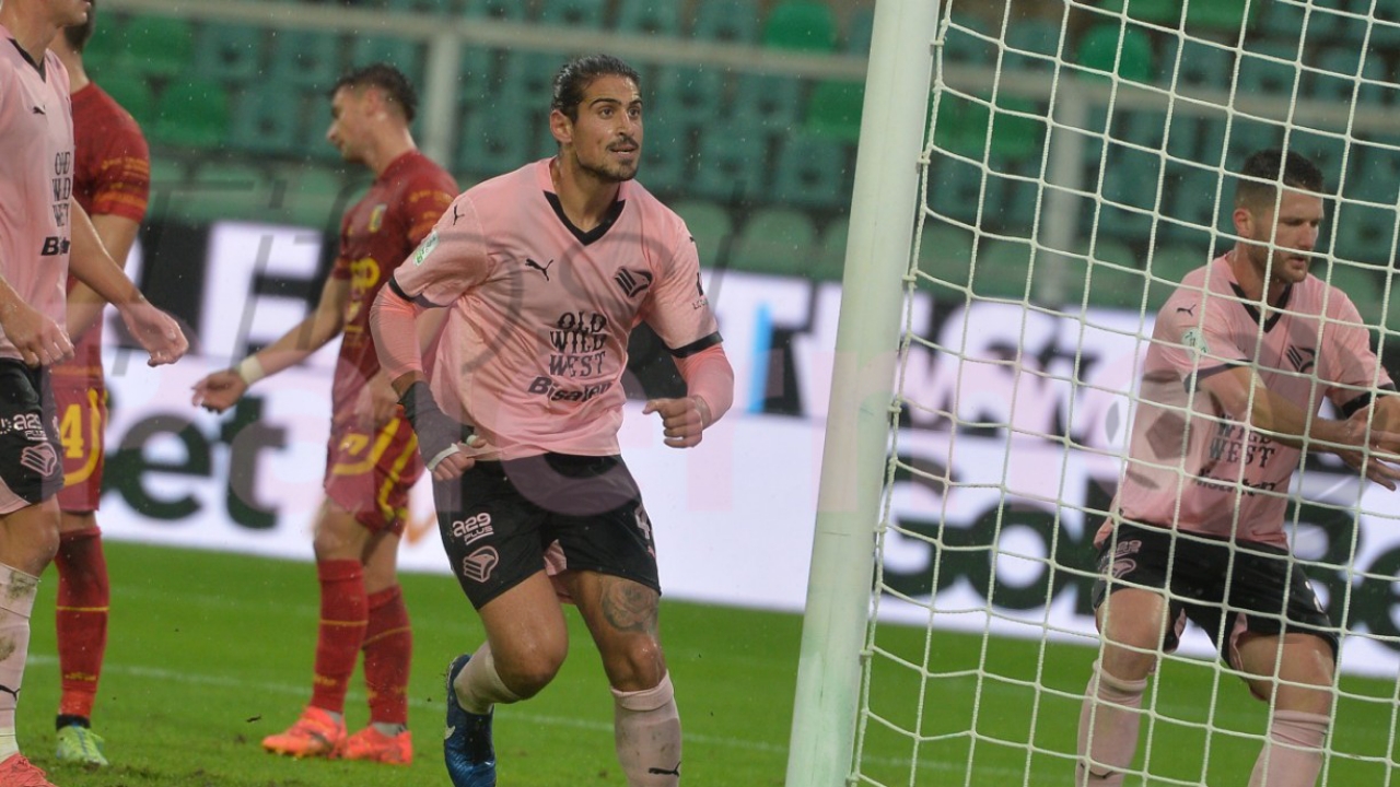 Palermo, Dionisi studia due moduli - TifosiPalermo