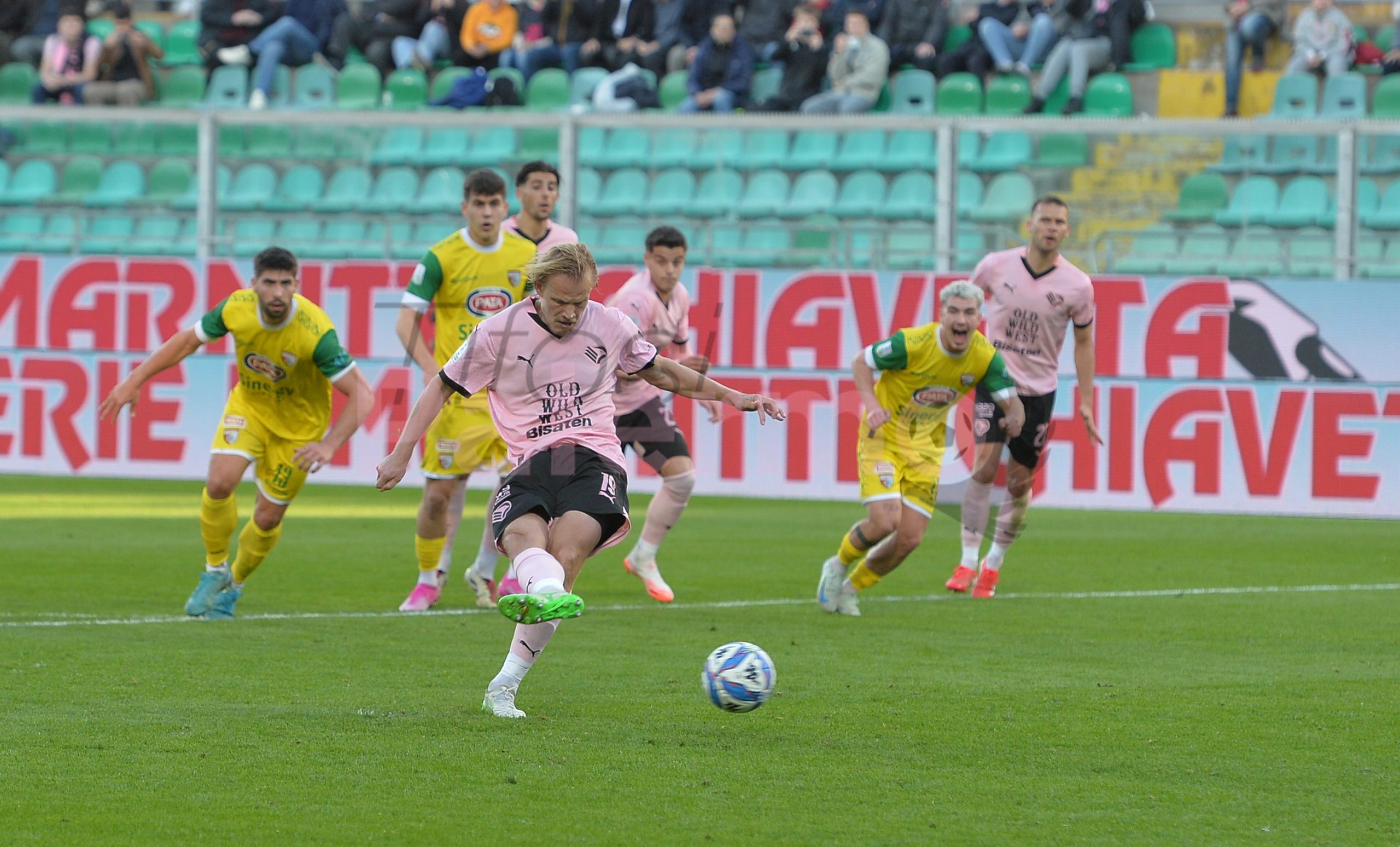 Pohjanpalo: "Sono a mio agio. Applausi? Per questo gioco a calcio ...